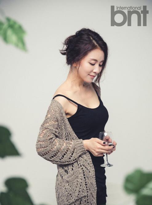 나정이 엄마는 잊어 이일화 팜므파탈 매력 연예 기사 더팩트