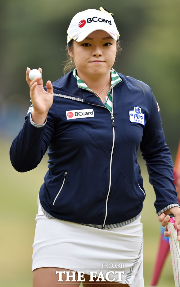 [JTBC 파운더스컵 2R] 장하나 단독 선두…김효주 '추격' - 스포츠종합 | 기사 - 더팩트