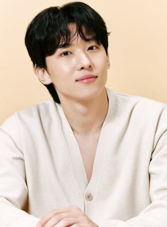 덱스 코로나19 확진…좀비버스 행사 불참 해외 일정 중 감염 연예 기사 더팩트
